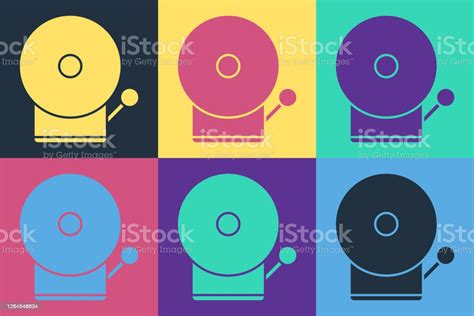 컬러 배경에 고립 된 팝 아트 링 알람 벨 아이콘 화재 경보 시스템 서비스 벨 핸드벨 기호 알림 기호 벡터 일러스트레이션 고풍스런에 대한 스톡 벡터 아트 및 기타 이미지