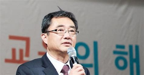 4차 산업혁명 강연하는 유지상 광운대 총장