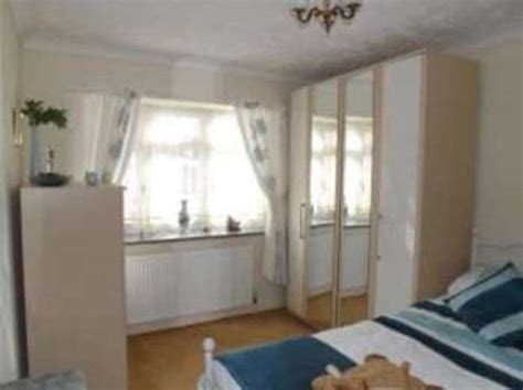 3 Bedroom Bungalow For Sale In Slade Road Holland On Sea Clacton On Sea