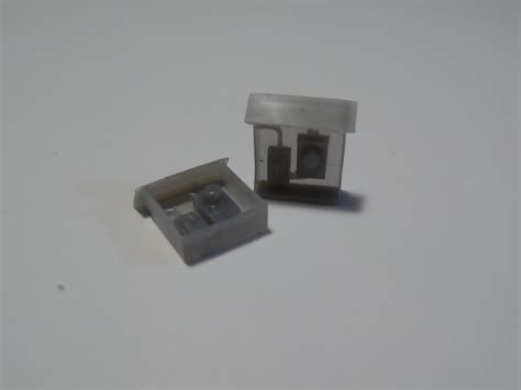 Enclosed Hydro Meter 2 Higher Quality H 469 X W 406 X D 125 Rail Scale Miniatures