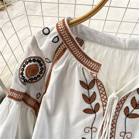 Женская блузка с круглым вырезом и цветочной вышивкой Aliexpress