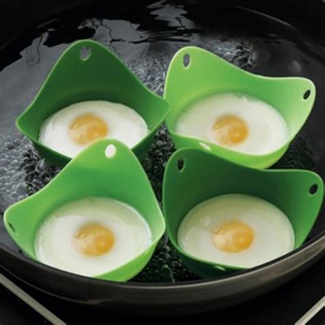 2pcs High Quality Silicone Egg Poacher Cook Poach Pods Kitchen Cookware