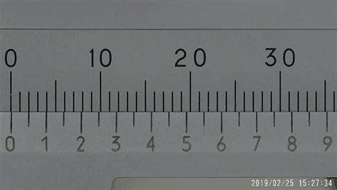 L 600 12 L 600 35 レンズ を比較した写真のサンプルが見たい作動距離による見え方の違いは ホーザン株式会社