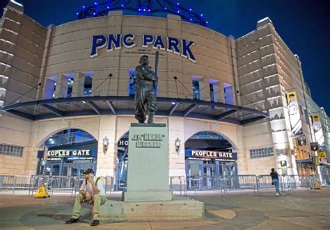 Pnc Bank To Shutter Branch At Pnc Park Pittsburgh Post Gazette