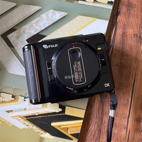 Fujifilm Fuji Tw 3 Half Frame Film Camera Retro Rangefinder Point And