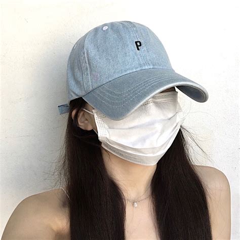 베니히로즈 연예인핏 데님 P로고 워싱 피그먼트 데일리 볼캡 여자 모자