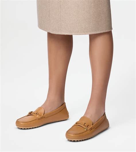Woman Natural City Gommino Loafers In Leather Xxw10l0jm20n6m42c811 Tods