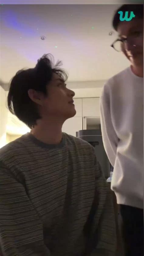 Taekook And Hobi Weverse Live Taehyung Bts Bts Taehyung