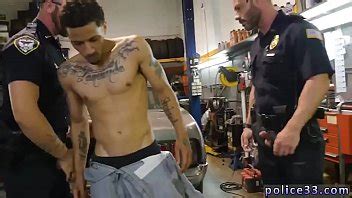 Gays Sex Toons Polic As Y Modelo Desnudo Masculino Polic A Hombres Obtener Clavado Por El