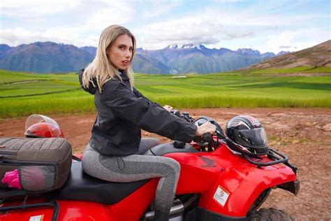 Discover Anya Olsen Bio Wiki Career Achievements