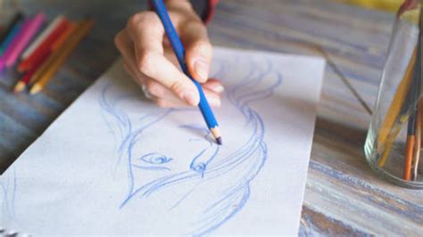 Cómo Dibujar Bocetos Paso A Paso Con Un Lápiz De Manera Fácil