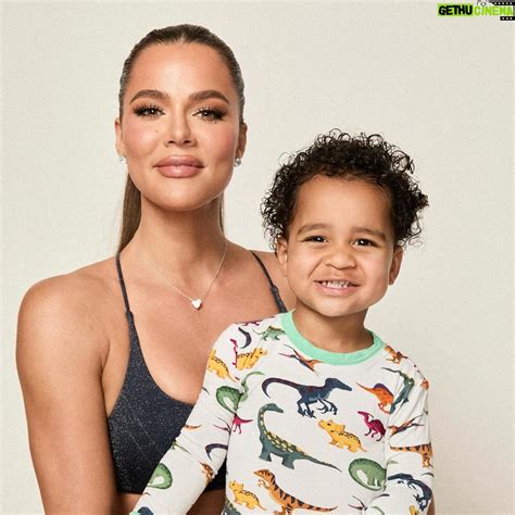 Khloé Kardashian Wiki Biography Age Photos Spouse And More