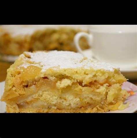 Подобрен ябълков сладкиш Трите чаши безумно сочен и вкусен без капка