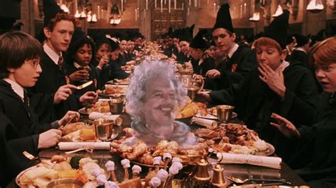 Создать мем гарри поттер и философский камень хогвартс гарри поттер и