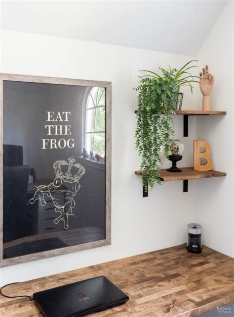 How To Make A Floating Desk That S Simple Sturdy Inexpensive