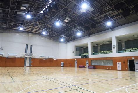 体育館 足立区梅田地域学習センター図書館