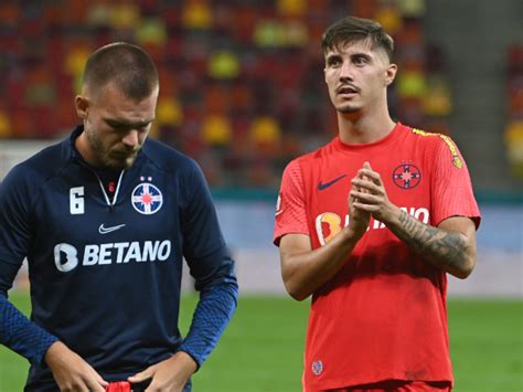 Jucătorul De La Fcsb Căruia I Se Atrage Atenția ”nu Poate Să Stea Pe