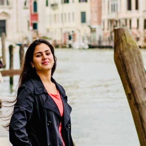 Sakshi Gaur Linkedin