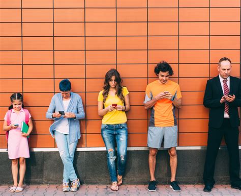 Connecting With Multiple Generations Strategies For Independent