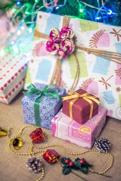 Caixas De Presente Bonitas Presentes Coloridos Para Aniversários De Natal Ano Novo Ou Dia Dos