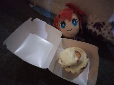 Who Took My Cinnamon Bun Ddlc