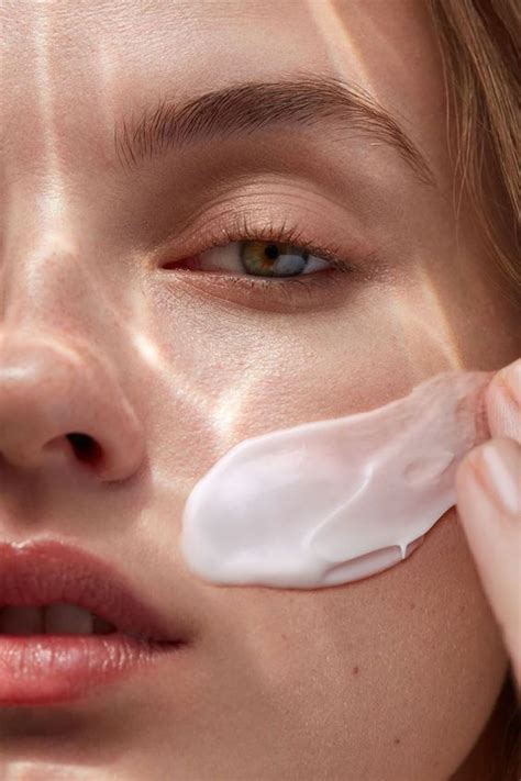 How To Identify A Bad Beautician Natural Skin Care Glowing Skin Retinol Cream