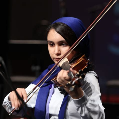 آکادمی موسیقی مهر و ماهور مدرس موسیقی مهری نجفی