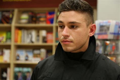 „pikaso“ Vaikinai Naujame Vaizdo Klipe Virto Plėšikais Galerija