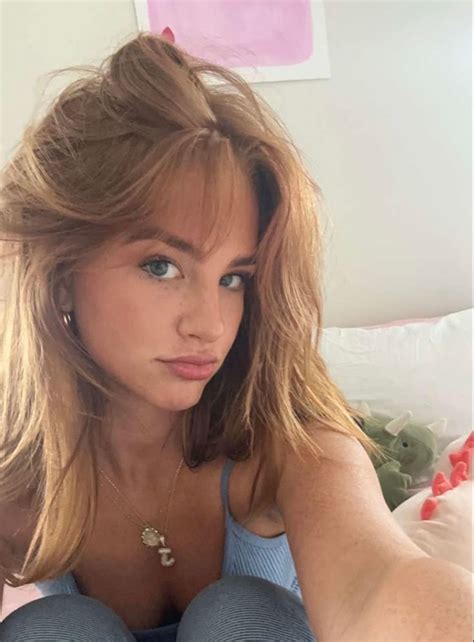 Julia Hatch Amber Hair Strawberry Blonde Hair Strawberry Blonde Hair Color