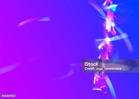 투명한 색조 금속 프리즘 피에스타 호일 플라잉 아트 파티 프리즘 뱀 가벼운 반짝임 Kaleidoscope Confetti 보라색 레트로 효과 바이올렛 투명 틴셀 나선형에