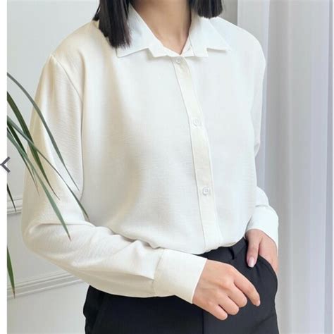 خرید و قیمت شومیز سفید زنانه جنس کرپ ابروبادی مناسب زیر کت، وست از غرفه