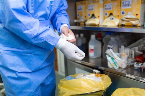 Disposable Vs Reusable Sharps Containers Key Benefits