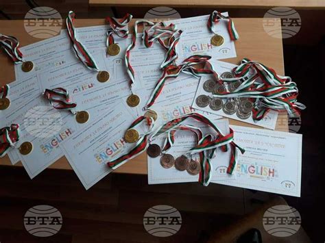 Повечето от участвалите ученици от видинското училище „Любен Каравелов“ получиха медали в първия