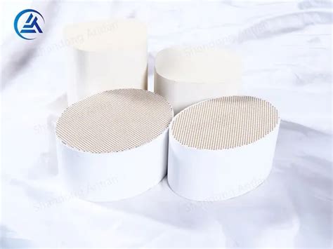 Monolithic Catalyst Vs Ceramic Honeycomb Substrate Catalyst Carrier
