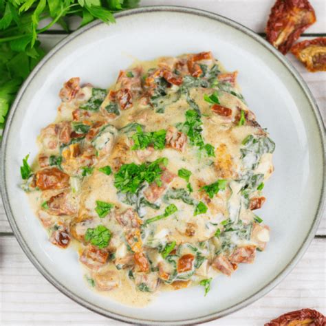 Creamy Tuscan Chicken • Foodnservice