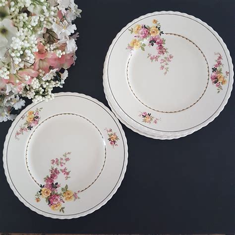 Myott Rosita 10 Dinner Plates Sets Of 2 Pattern 3495 Yellow Pink
