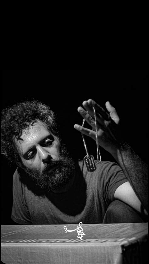 Vahiddehrooyeh10335 ‎⁨ نمایش › پدرخرید بلیت این نمایش ویژه ناشنوایان