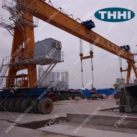 China Thhi Rubber Type Moving Gantry Crane For Port Wharf And Freight Yards Manufacturers