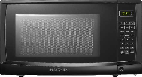 Brandclub Insignia™ 07 Cu Ft Compact Microwave Black