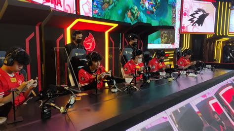 Api Aura Fire Terlalu Besar Alter Ego Tak Mampu Memadamkannya One