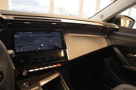 peugeot 308 sw 1 6 plugin hybrid first selection eat8 180hk stc 8g aut