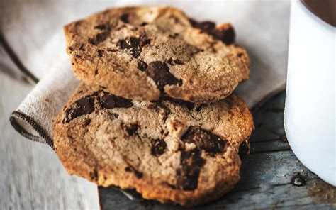 200 Cookie Backgrounds Wallpapers Com