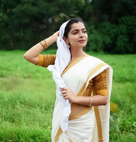 Ranjitha Height Weight Age Biography Husband More