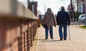 Wyższy Wiek Emerytalny Zatwierdzony Czesi Popracują Do 67 Roku życia