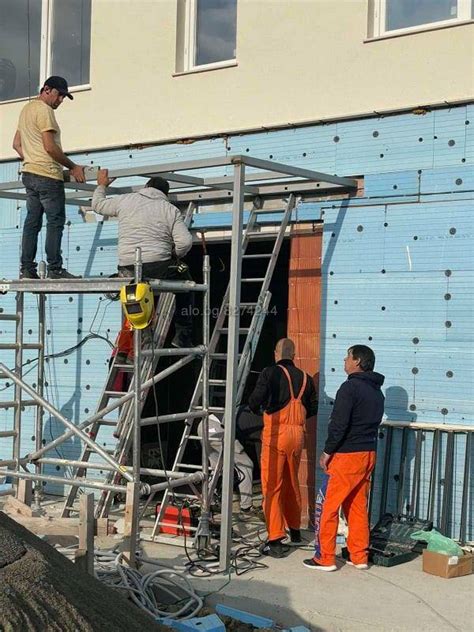 Бургас МОНТАЖНИК на парапети монтажник на парапети ЛУЧИ Фирма Трудов договор Строителство Архит