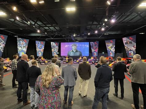 Graeme Bowmaker On Linkedin Oracle Ibm Oraclecloud Oraclecloudinfrastructure Transformation