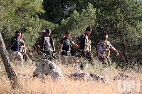 Photo Syrian Rebels Claim Control Of Idlib Province Syr2015060913