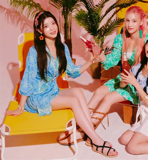 Heuning Bahiyyihs Feet