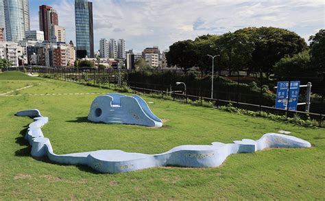 事例紹介：東京都 都立青山公園 南地区 ブルーマウンテンブルースカイウォーク設計・製作・施工の事例 株式会社アンス