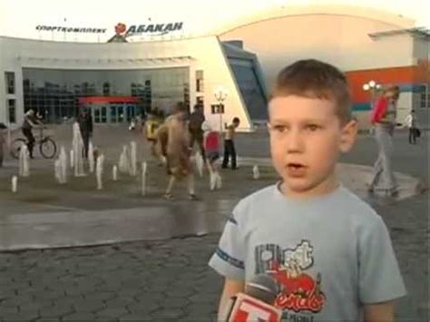 Ебать что он несёт YouTube